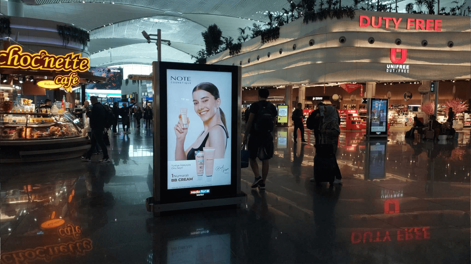 CLP - CLP Reklam Panosu | Union İstanbul